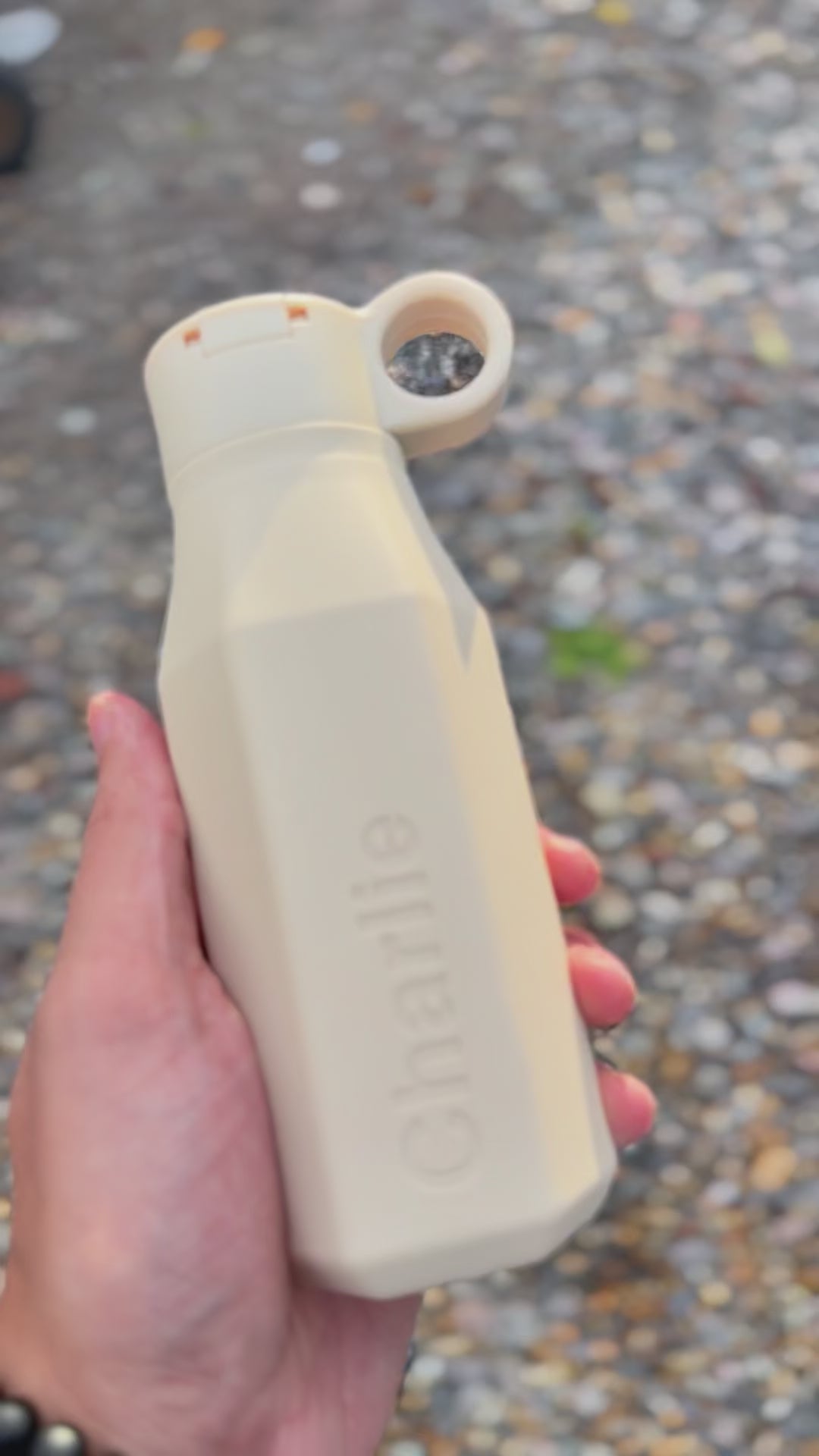 Personalised Kids Squeezy Water Bottle - BPA-free Silicone – Minaym
